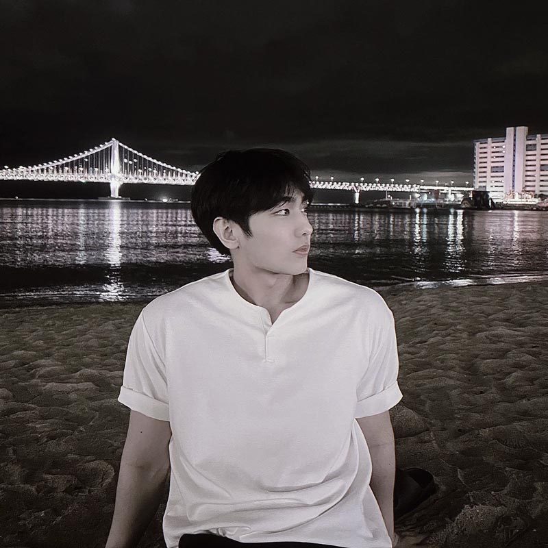 อีจีฮัน ดาราเกาหลี อดีต PD 101 เสียชีวิตจากเหตุโศกนาฏกรรมอิแทวอน